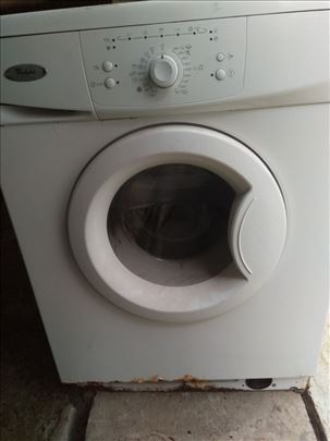 Whirlpool veš mašina za 5kg veša