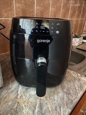 Gorenje 1400W Touchsreen Friteza na paru novo