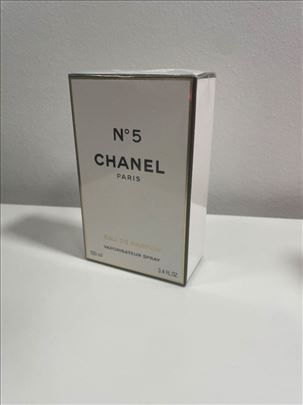 Chanel No 5