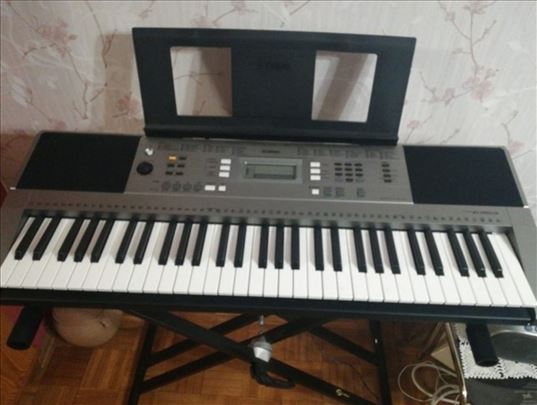 Yamaha klavijatura