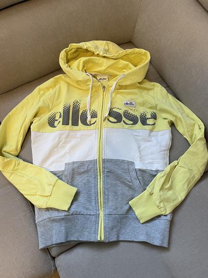 Ellesse duks Vel. S ✅ 400 din