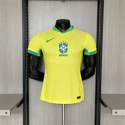 Brazil 2023/2024 domaći dres