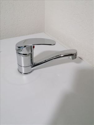 Dubeća slavina za lavabo model 2 Novo