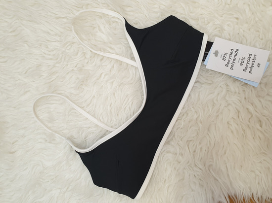 H&M punjeni gornji deo bikinija