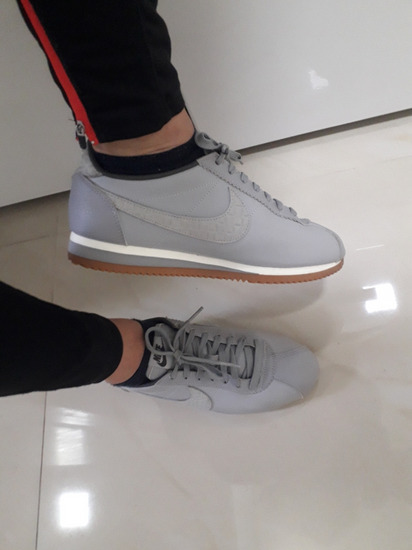 Nike Cortez - broj 40 - NOVO