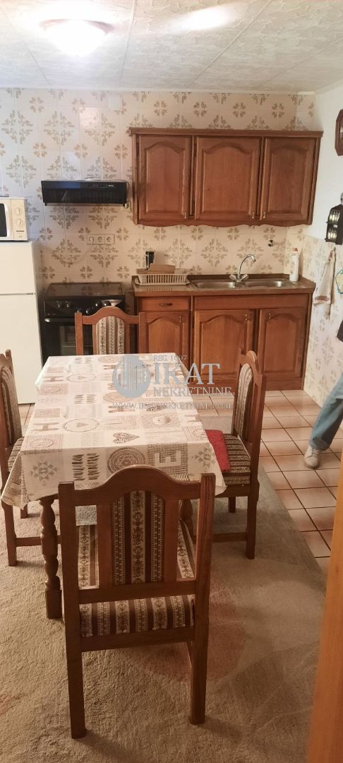 Kuća u Titelu 100m2 ID#4071 74.000 €