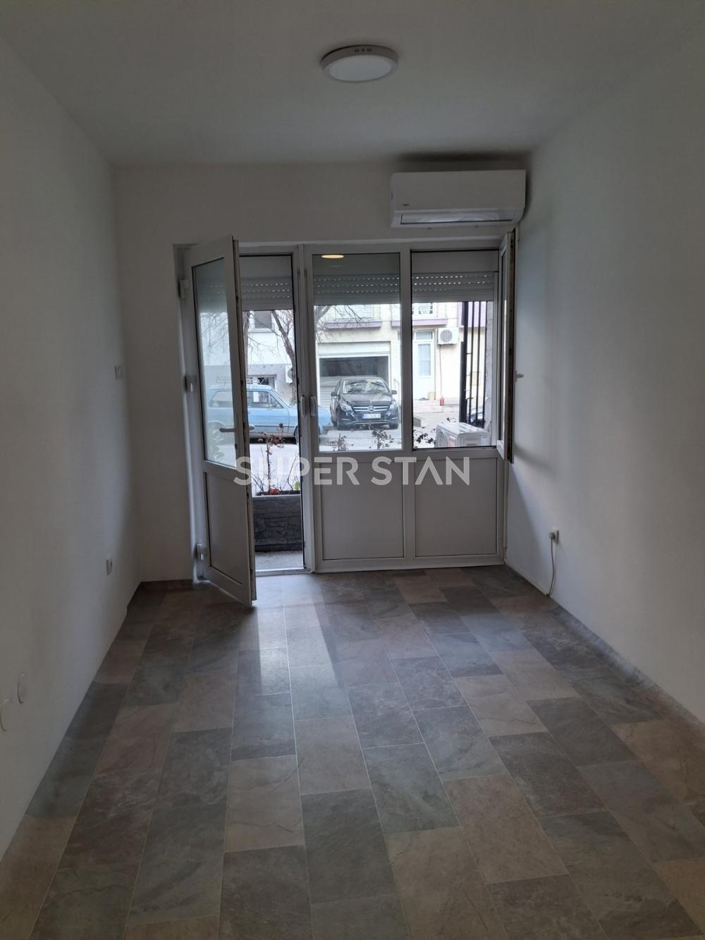 Najam, garsonjera kod Bogoslovije ID#1149 350 €