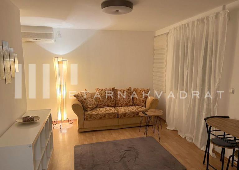 Beograd, Zvezdara, Murmanska, namešten (ID: 943) ID#943 400 €