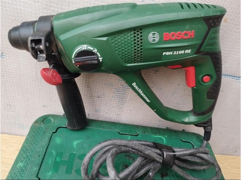 Bosch PBH 2100 RE udarna busilica 550W