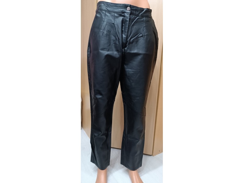 **TOP SHOP kozne pantalone vel. 38 NOVO**