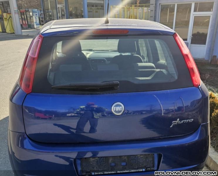 Fiat Grande Punto Gepek Vrata Karoserija