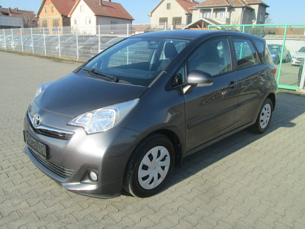 2012 Toyota Verso-S 1.4 D4D Dynamic