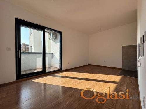 Fenomenalan lux stan u samom centru grada! 49m2