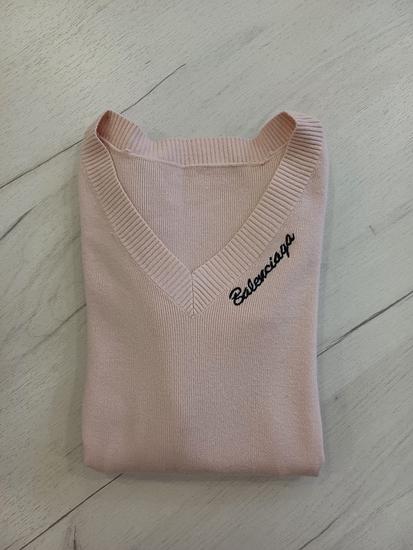 Balenciaga dzemperić