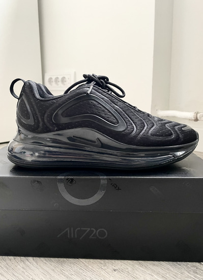 Nike Air Max 720 Crne Ženske 36