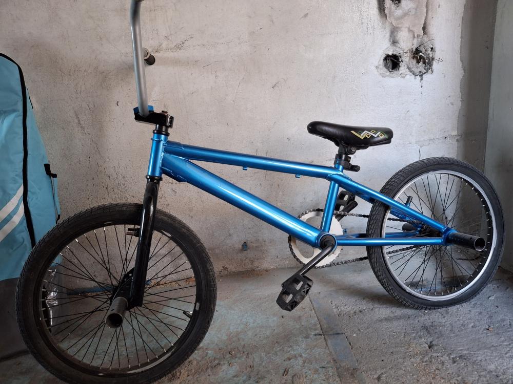 Bmx metalic blue