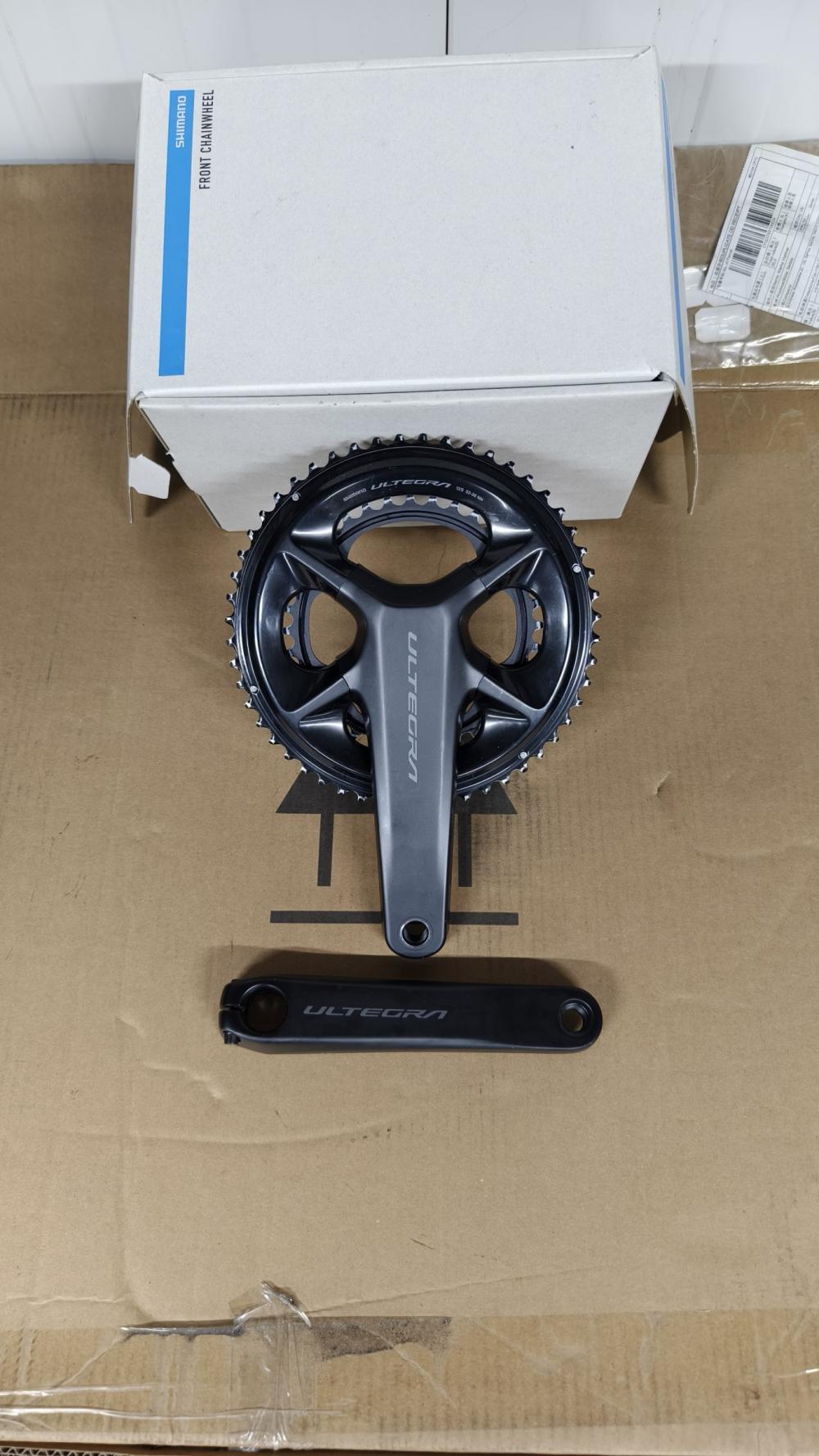 Shimano FC-R8100-P Ultegra pogon + powermetar