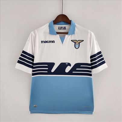 Lazio 2018/2019 domaći dres