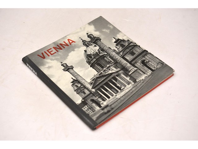 VIENA - ANTON MACKU