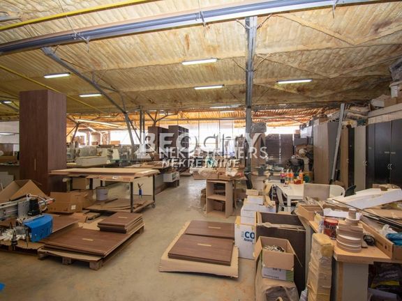 Zvezdara, Mali Mokri Lug, Bekerelova, 1.0, 404m2, 690000EUR