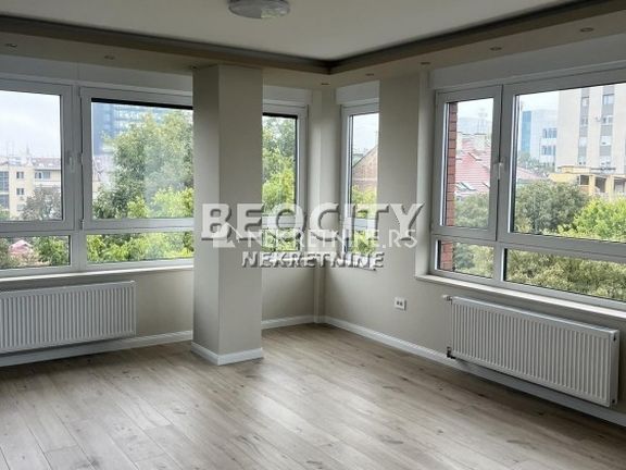 Novi Sad, Spens, Radnička, 4.0, 101m2, 2300EUR