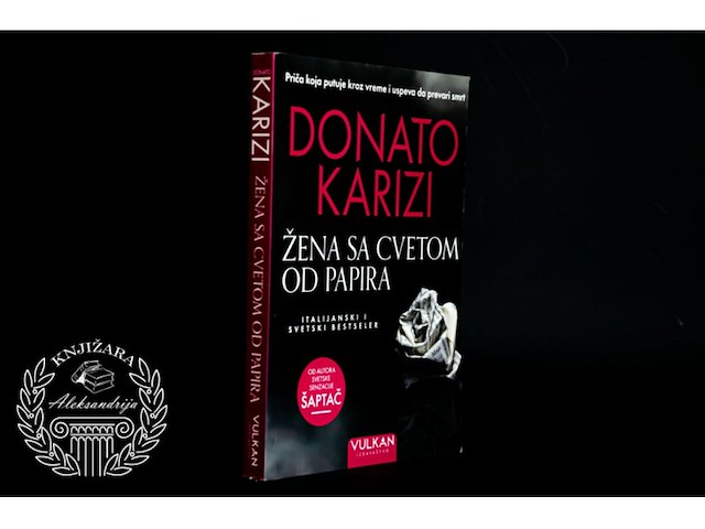 Donato Karizi Žena sa cvetom od papira