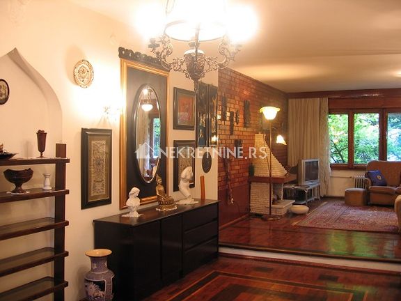 Zvezdara, Zvezdarska šuma, Bore Prodanovića, Kuća, 140m2, 1600 EUR