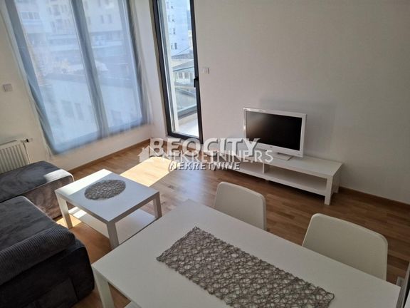 Novi Sad, Bulevar Oslobođenja, Kosančić Ivana , 2.0, 42m2, 500EUR