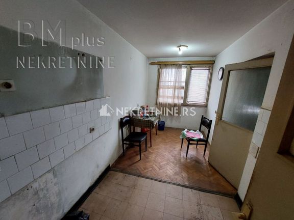 Dvoiposoban stan, Gradska bolnica, 62m2. 98.000 EUR.