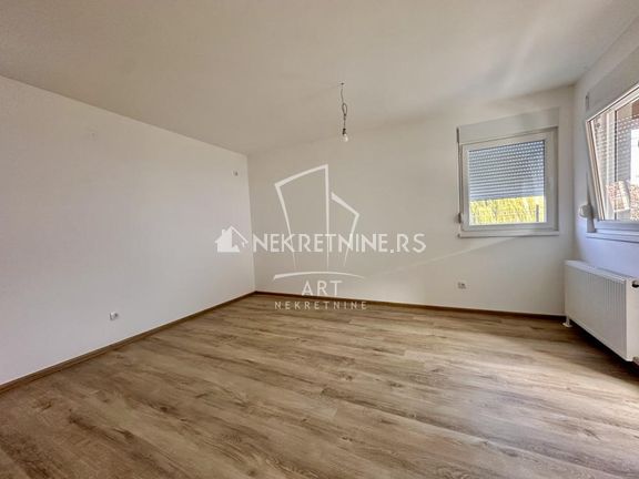 Stara Pazova, lux novogradnja, 111m2 ID#9282