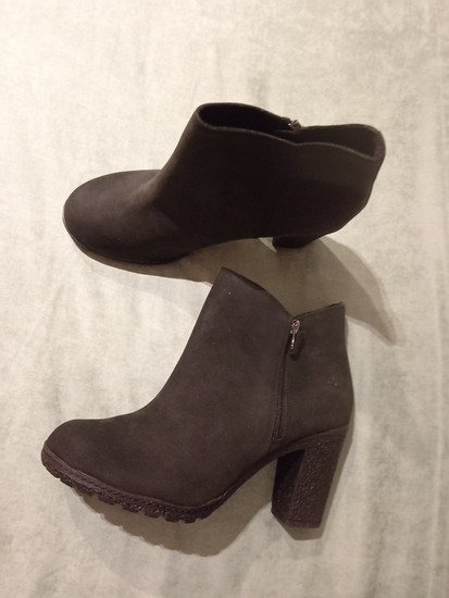 Timberland cizme sa etiketom 41