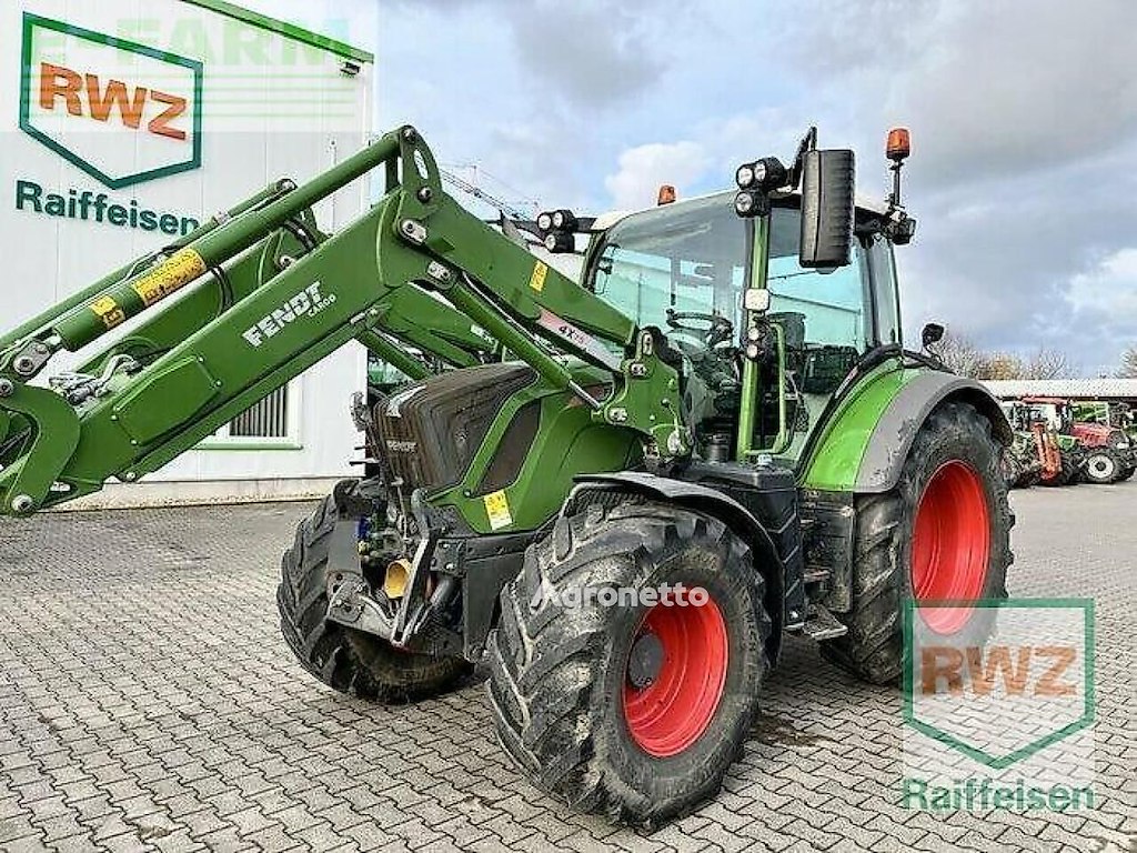 313 s4 profi+ mit frontlader traktor točkaš