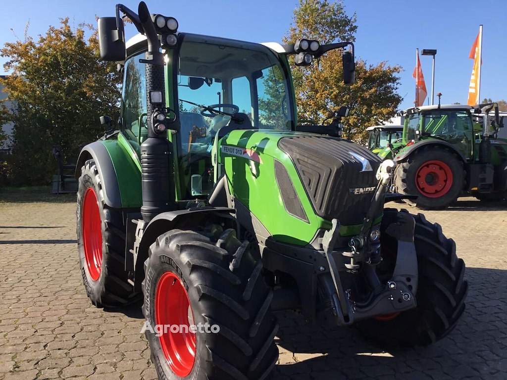 313 Vario S4 traktor točkaš