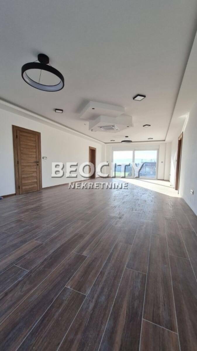 Novi Sad, Veternik, Novosadski put, 5.0, 250m2, 3000EUR