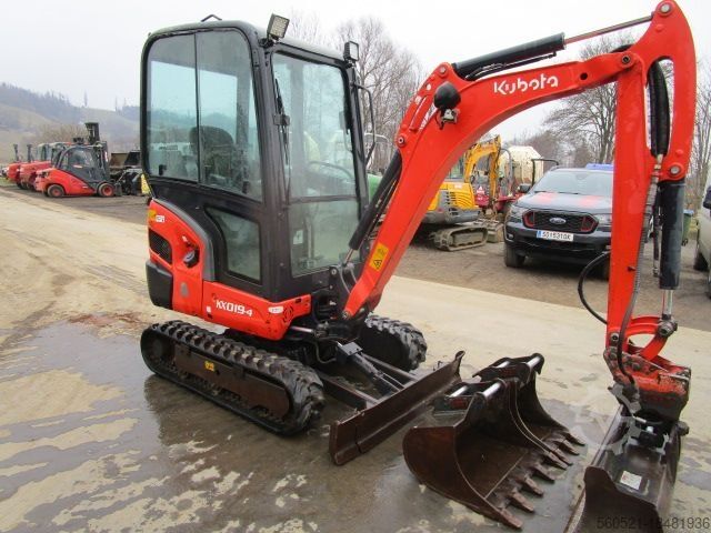 Mini bageri
Kubota KX 019-4 (1,9 Ton.) mechan. Schnellwechsler + Löff