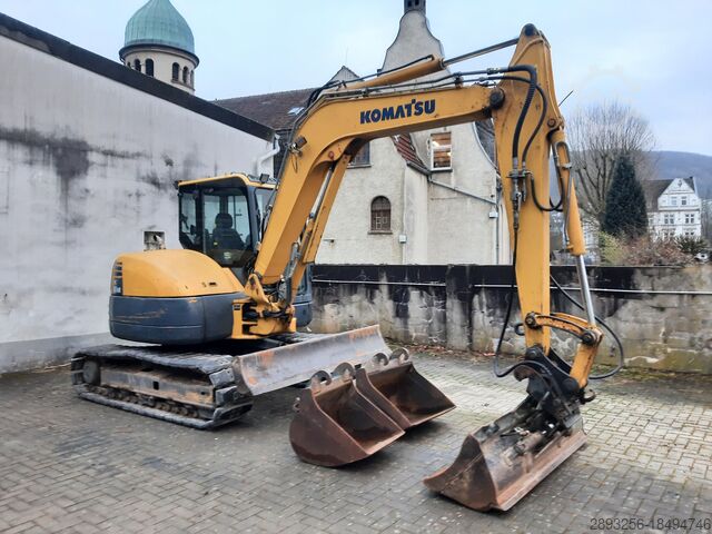 Mini bageri
Komatsu PC 80