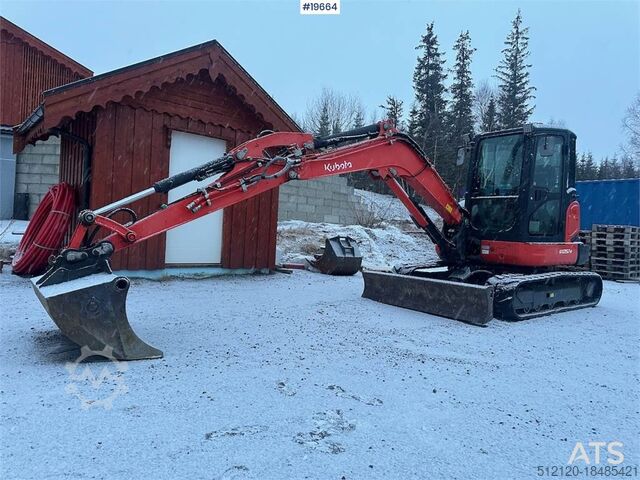 Mini bageri
Kubota KX057-4 excavator w/ rototilt and 3 buckets.