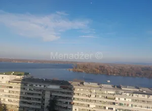 Prodaja Stan - Zemun, Karađorđev trg