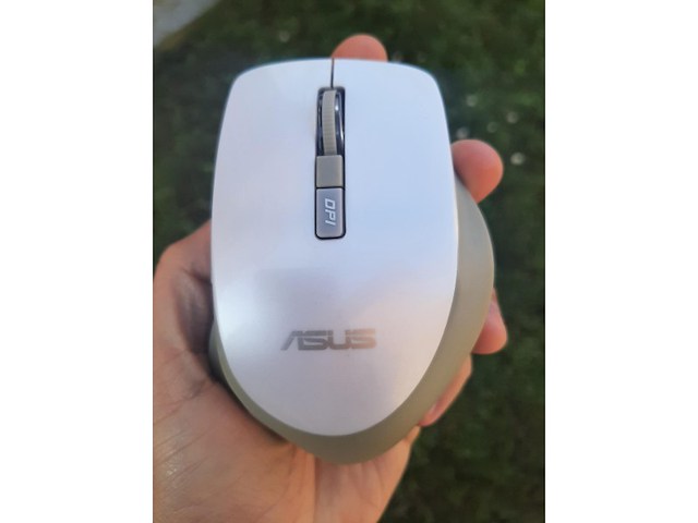 Asus WT425 Miš