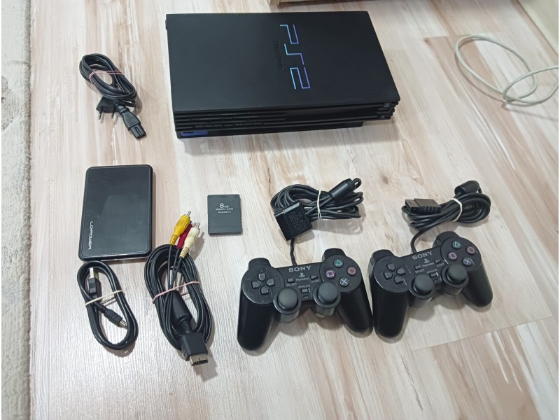 SONY Playstation 2 FAT / 143 IGRICA + 37 FILMOVA / TOP!