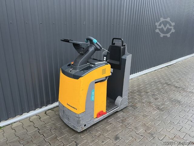 Traktor
Jungheinrich EZS130