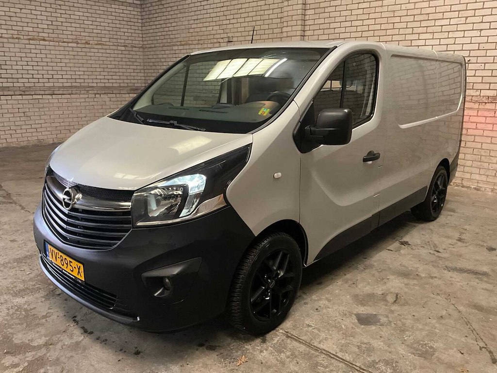 Prodaje se Opel Vivaro minibus furgon na aukciji