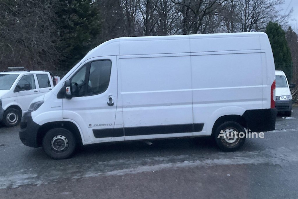 Prodaje se FIAT Ducato minibus furgon na aukciji