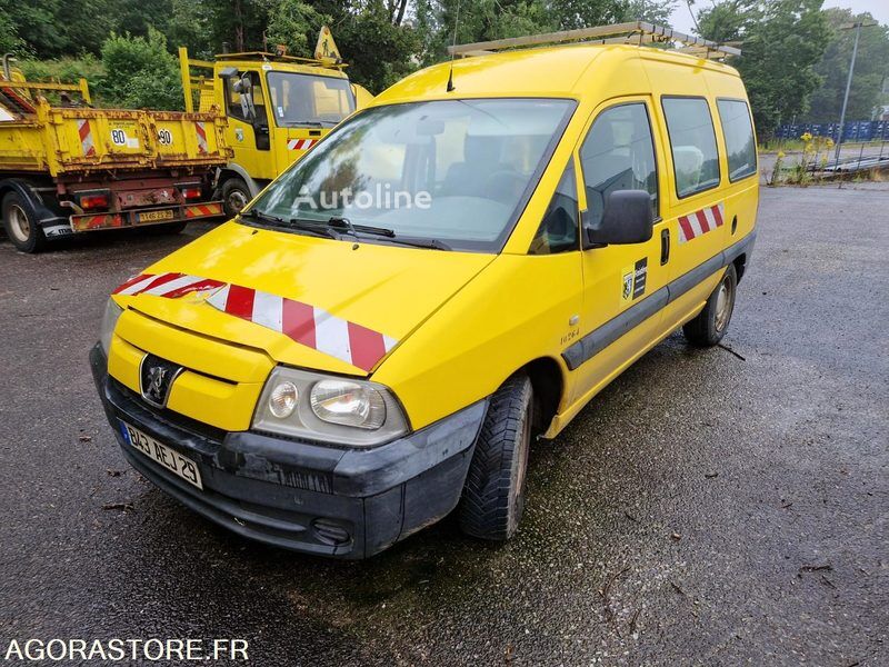 Prodaje se Peugeot Expert laki furgon na aukciji