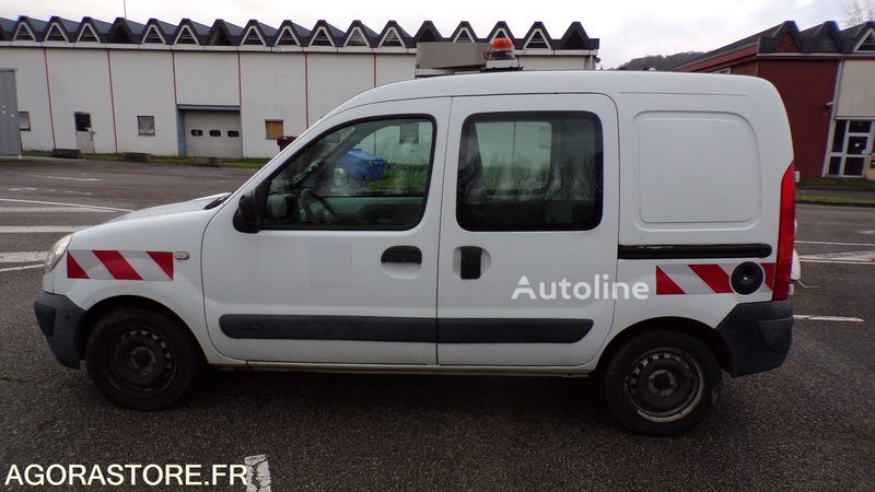 Prodaje se Renault KANGOO laki furgon na aukciji