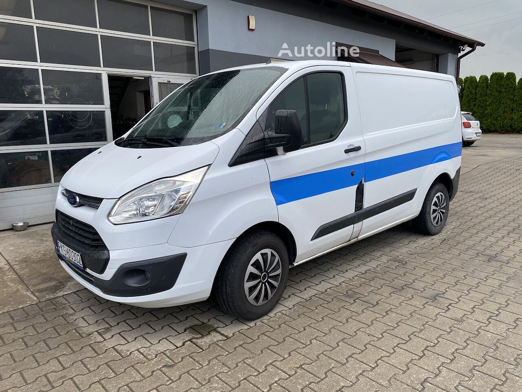 Ford Transit Custom minibus furgon