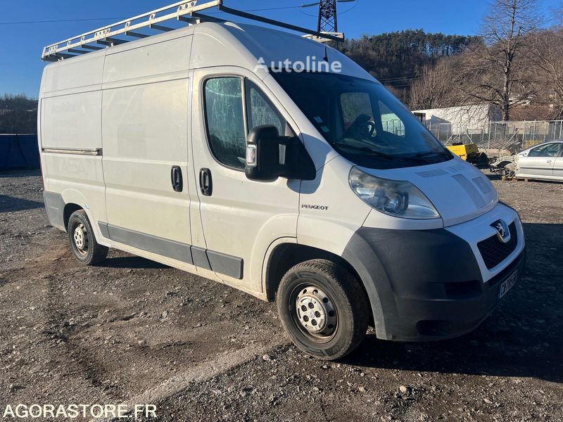 Prodaje se Peugeot BOXER minibus furgon na aukciji