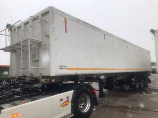 LeciTrailer 3E20 poluprikolica kipera