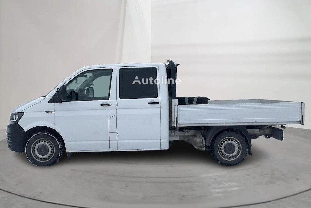 Prodaje se Volkswagen Transporter kamion s ravnom platformom < 3.5t na aukciji