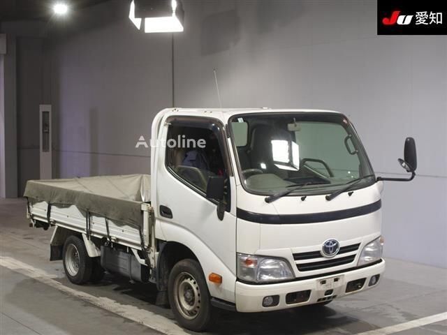 Toyota DYNA kamion s ravnom platformom < 3.5t